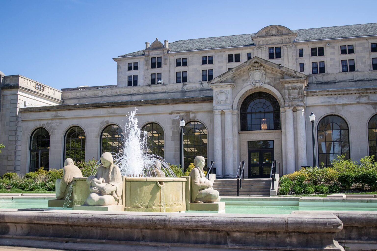 9 places to visit on the Iowa State campus - Discover Ames